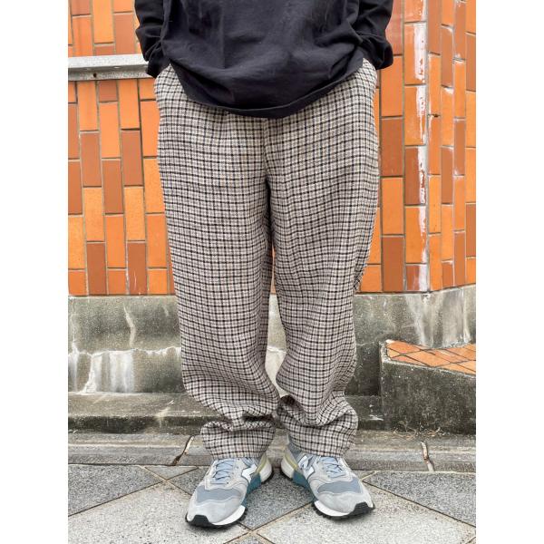 【発売日：2024年11月01日】【color】 Gray【material】 Linen wool check-linen 56% wool 44%【size】Unisex 2サイズ詳細サイズ 2　ウエスト...平置き33cm/ぐるり66...