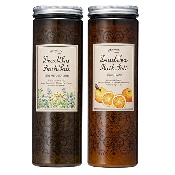 100%死海ミネラル塩に天然精油、天然クチナシ色素合成香料・合成着色料 不使用でナチュラル派のバスソルトを安心してお楽しみいただけます。ナトリウム塩だけが主成分でない死海ミネラル塩海塩や岩塩に比べて、様々なミネラルの恩恵が期待できます。ご使...