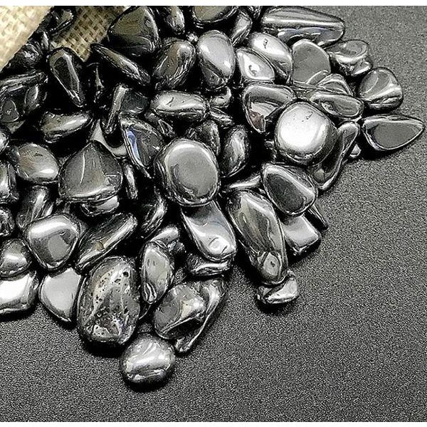 テラヘルツは「１秒間に約１兆回振動する」　周波数を放つ鉱石と言われています。この鉱石が放つ「テラヘルツ波」の振動が、体内に活性効果をもたらすと言われています。このことから近年、健康や美容にとても良い鉱石として注目されています。本品は浴槽に一...