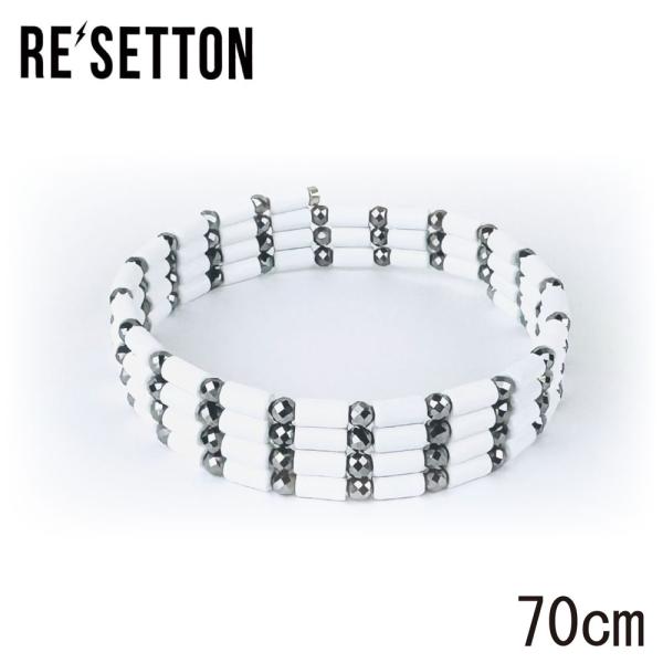 ヘマタイト、サマコバ磁石、テラ鉱石ミラーボールを組み合わせた多機能アクセサリーです。アジャスト加工により体幹バランスの調整を目的とした磁気アクセサリーです。ループ全体がマグネットになっているため留め具が不要で、ブレスレットやネックレスとして...