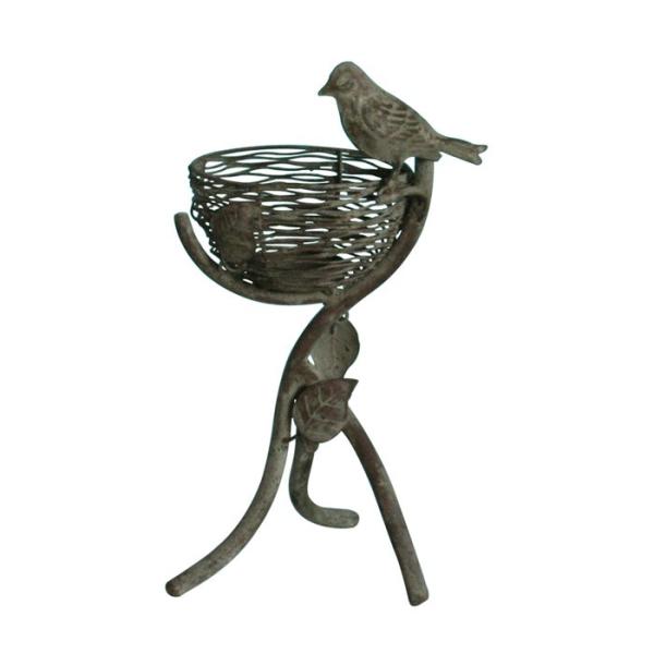 野鳥の餌台　鳥小屋で鳥のさえずりで賑やかお庭演出！バードフィーダーは鳥を対象に設置される給餌器具。かわいい小鳥たちが自然にお庭に集まります。■サイズ(mm)：幅160×高さ290×奥行160■重量(kg)：0.3■材質：鉄製■納期：1週間程...