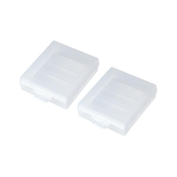 単三乾電池を4本収納できる、持ち運びに便利なコンパクト電池ケース。クリア。▼詳しい情報は下記をご覧ください。