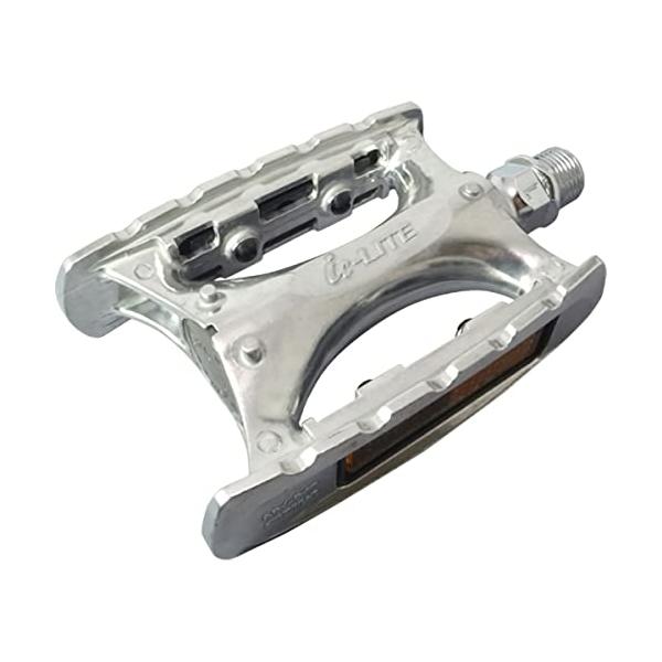 両面フラットペダルシルバー/踏面 93x67mm/4560369001255・Color:シルバー・パッケージ個数:1・●商品説明 大人気スポーツバイクエントリーモデル・リフレクター付き両面ワンピースボディ。大人気CT-LITEのリフレクタ...
