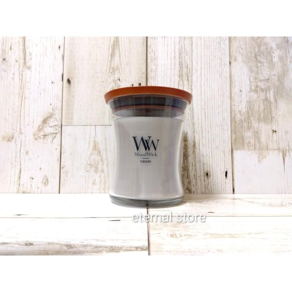 WoodWick(正規品)Medium Hourglass candle砂時計をイメージした容器が特徴のアワーグラスキャンドルMFireside　ファイヤーサイド→アンバー、ベチバー、ムスクの豊かな香りのバランスで、暖炉の火を囲んで過ごす完...