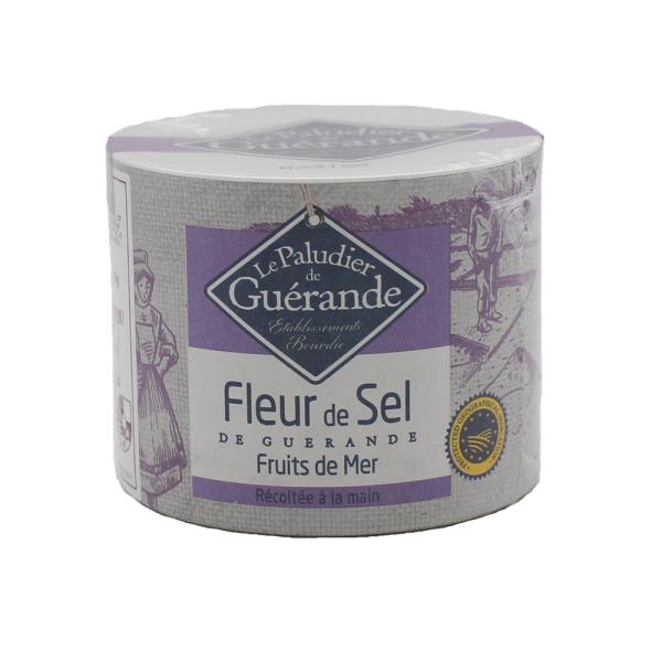 最高級海塩　フリュイ・ド・メール　海の果実塩田の水面に最初に浮かぶ小さな白い結晶を花びらを摘むように手作業で丁寧に収穫した希少な塩です。現地では塩の花（フルール ド セル）とも呼ばれ、フランスの一流シェフたちに愛用されています。贈り物にも最...