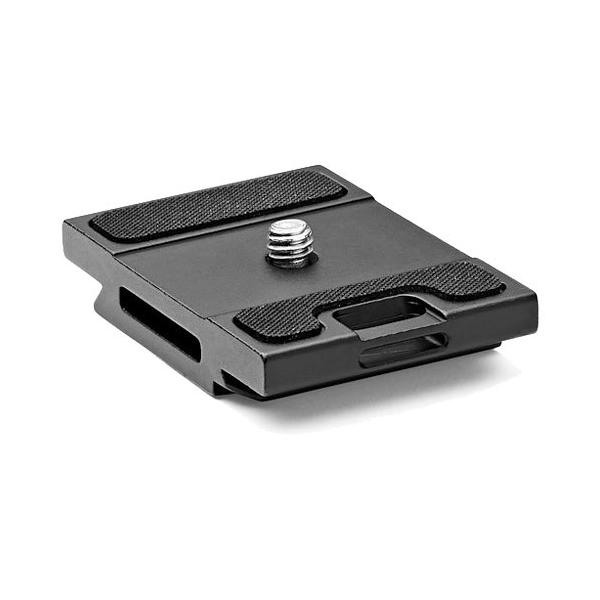 重量：41 g素材：アルミ, ゴム, スティールアクセサリーサイズ高さ：1.15 cmアクセサリーサイズ長さ：4 cmアクセサリーサイズ幅：5.5 cm■ジッツオDプロファイル対応雲台、多くの他社製アルカスイス互換雲台に装着可能■手持ち撮影...