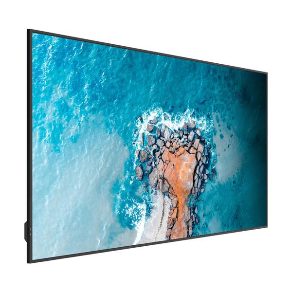 高輝度500cd 24時間連続稼働 傾斜設置や縦置き設置に対応 IP5X 3年長期保証付帯高ヘイズ値25％のノングレア仕様で、外光の映り込みを抑え、快適な視認性を実現。