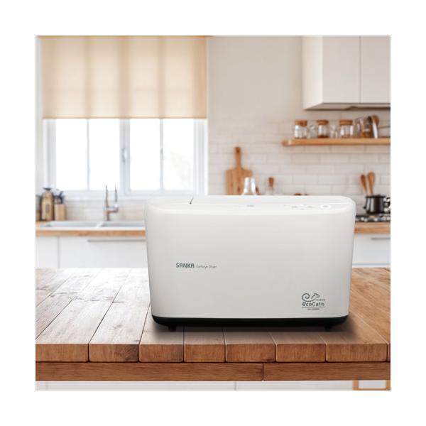 定格電圧：AC100V定格周波数：50/60Hz定格消費電力：250W最大処理量：約1.0kg(約2.8L)製品寸法：幅370×奥行240×高さ225mm製品質量：約4.0kg電源コード長さ：約1.8m付属品：乾燥容器、受け皿、脱臭フィルタ...