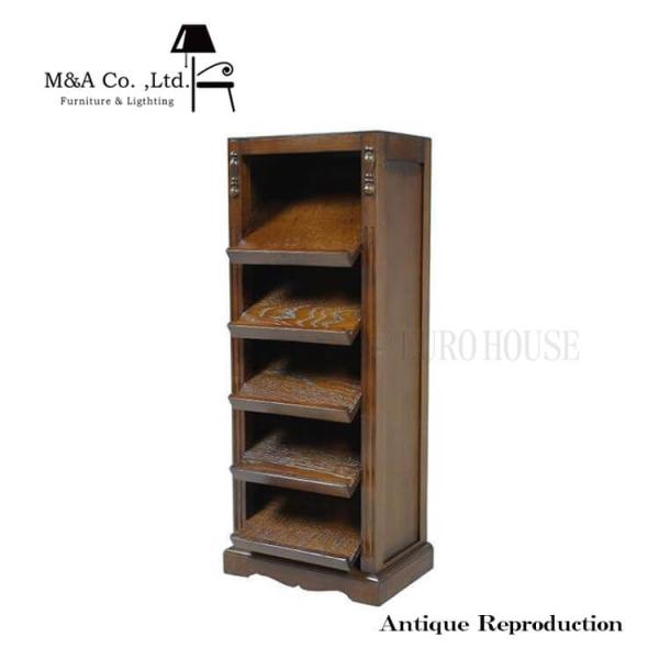 ■サイズ(cm)約W33 x D26 x H81■カラー：※写真をご参照下さい■材質・塗装オーク材 無垢（一部を除く）ラッカー塗装（一部を除く）■生産国中国■備考※アンティークリプロダクションシリーズはアンティークの雰囲気を出す為、木部に最...