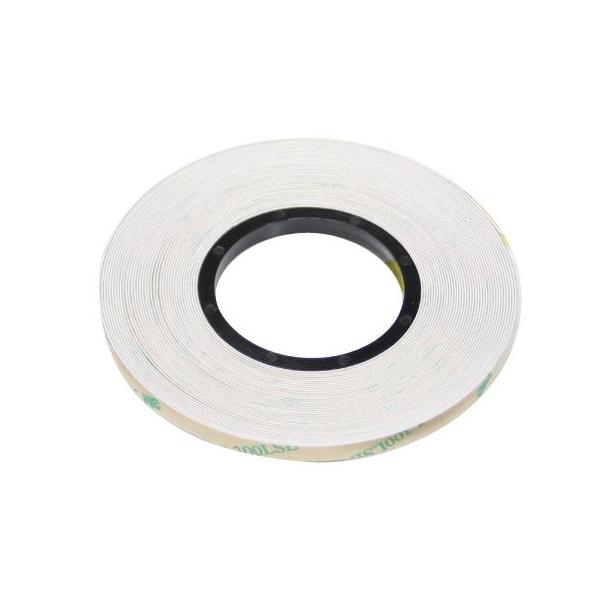 刃の下にある白いマットです。キズが増えると刃が引っかかりやすくなりますのでお取り替えください。