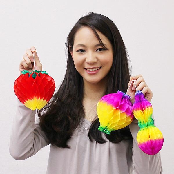 七夕用紙でんぐりセット(5種セット)●七夕装飾・七夕飾り【商品番号】 No.2878 七夕用紙でんぐりセット(5種セット)【内容】 商店街の七夕飾りにおすすめの商品です。【種類】 いちご、 くすだま、 ちょうちん、 ひょうたん、 ベル【大き...