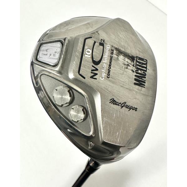 中古ドライバーの出品です。★メーカー：MacGregor Golf（マグレガーゴルフ）★モデル　：NV G-2 ドライバー★ロフト角：10°★シャフト：NVG2 Quadra Action (SR)★長さ　　：45.25インチ★重さ　　：2...