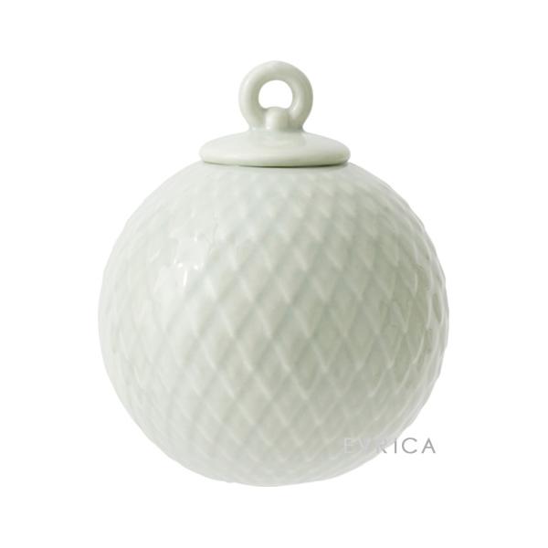 ★ Lyngby Porcelaenリュンヒ&amp;#12441;ュー ホ&amp;#12442;ーセリンRHOMBE BAUBLES ロンボ バブル1961年よりデザインに使用されていた菱形模様のパターンがオーナメントに繊細に施されまし...