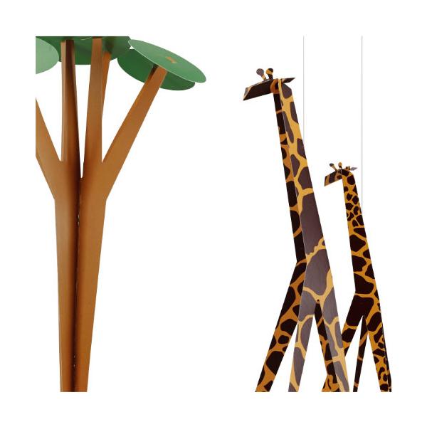 ★ FLENSTED MOBILESGiraffes on the Savannah(サバンナのキリンたち) ゆったりと颯爽に歩くキリンの親子。そんなサバンナを思わせるようなモビール。実は、この木の部分は、きりんの形をひっくり返して繋げてい...