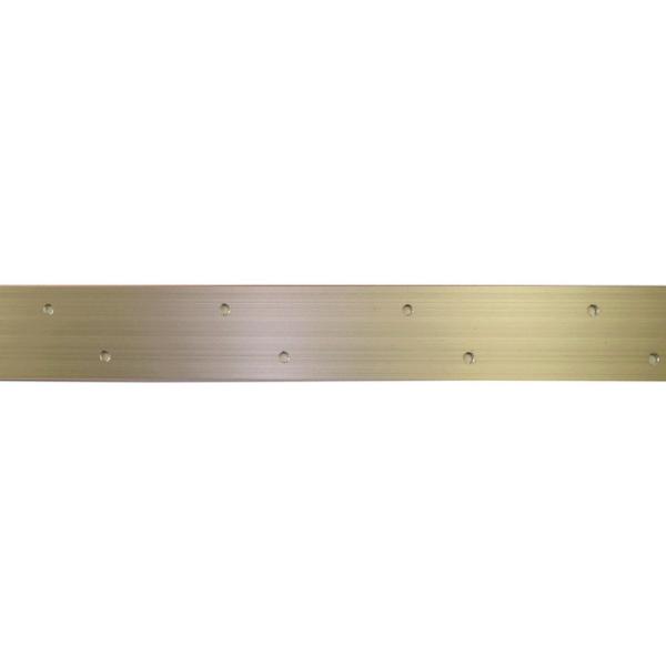 商品説明パッチン金具穴開け治具A　横、縦用　40×2×1500木板を購入していただくと組立施工書が同梱されます部品拾い出し、延長をご希望の方は　上部写真の表を目安にしてくださいご連絡いただければ　拾い出し、お見積りいたします□メールに記載頂...