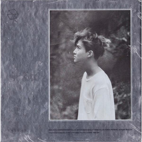 EXO、前作『Overdose』以来11ヶ月振りとなる待望のセカンド・フル・アルバムこちらは中国語歌唱ヴァージョン、スホジャケットです1.CALL ME BABY (叫我)2.TRANSFORMER (変形女)3.2つの視線、1つの視線 (...