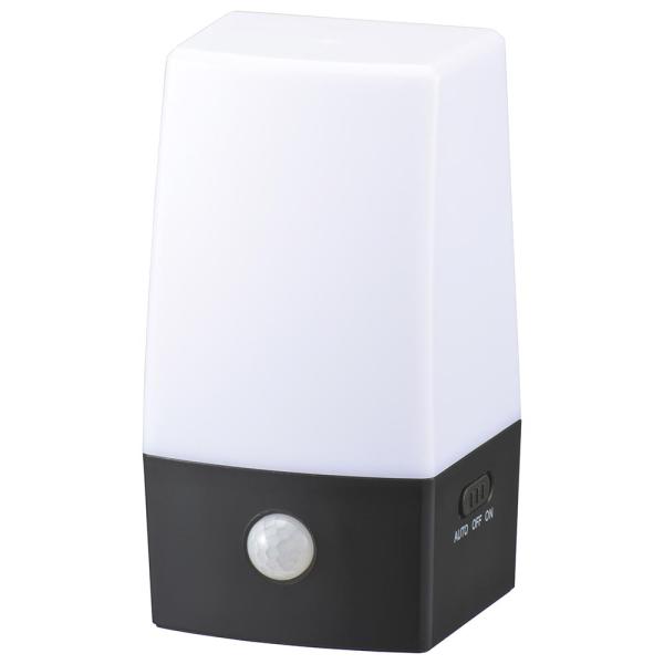 □商品仕様●光源：LED×10個/昼白色●人感センサー検知範囲：正面約5m、左右約90°、上下約90°●全光束：約210ルーメン●点灯保持時間：約10秒●切替スイッチ：AUTO・OFF・ON●外形寸法：（約）幅83×高さ147×奥行76mm...