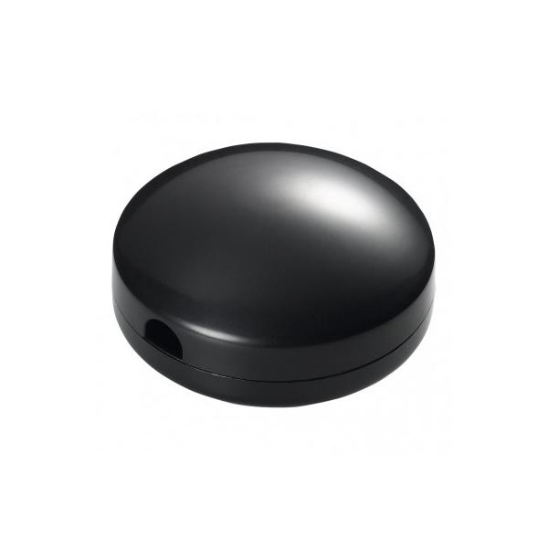 □特長●くるくる巻くだけで、ペンダントの余計なコードをまとめることができます。□商品仕様●本体色:ブラック●他のカラー:ホワイト、ナチュラル、ダークウッド●材質:ABS樹脂●収納コード長:約50cm●本体寸法:約Φ65×(H)43.5mm●...