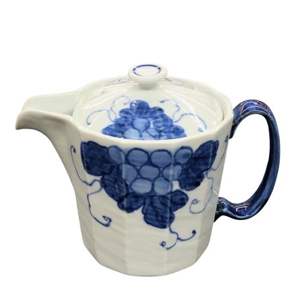 大容量容量：650cc材質：陶磁器茶こし付き(ステンレス製)波佐見焼hasamiのかわいい柄日本茶　緑茶　紅茶