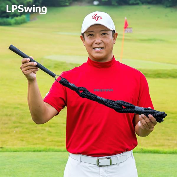 スピードアップロープはインパクトを正しい位置に矯正し、飛距離アップが見込め、美しいフォームでスイングができる体感型トレーニング器具です。スイングパワーを最大限ボールに伝えれるトレーニング器具として開発されました。32インチなので、狭い室内で...