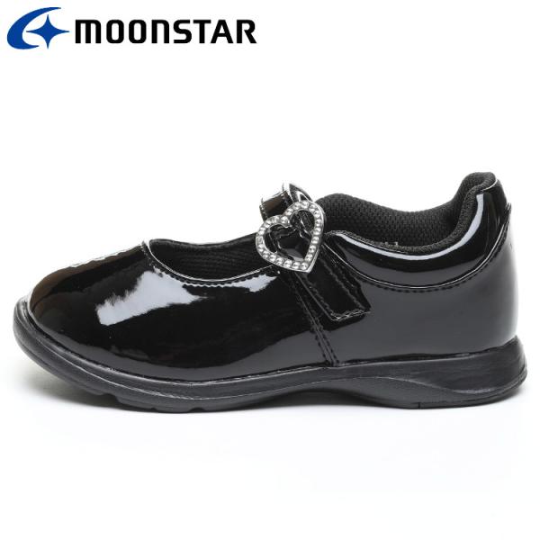 足の成長を考えた機能性子ども靴「ムーンスターキャロット」のフォーマルシューズです。甲バンドは折り返しの仕様でしっかりとフィッティングできる作りになっています。メリージェーンタイプのベーシックなデザインで普段履きにも使え、ラインストーンをあし...