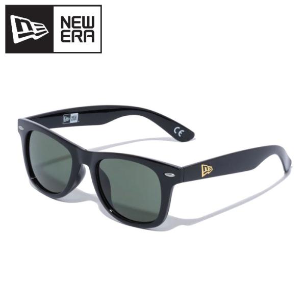 【メーカー取り寄せ商品】こちらの商品はメーカー手配の為、完売の場合もございます。在庫の有無・納期のご連絡はご注文受付メールにてご確認下さい。スクエア型レンズを採用したウェリントンタイプのサングラス。上下幅が広く、やや丸みを帯びた四角形。紫外...