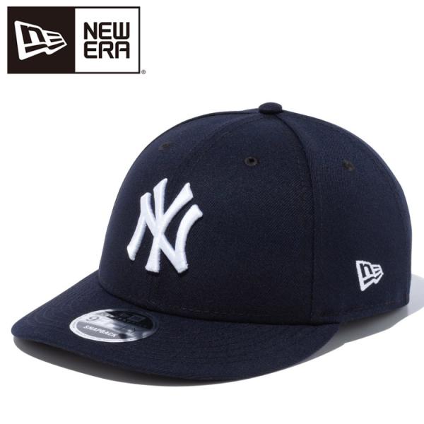 基本的な特徴は9FIFTYそのままに、低めのクラウンにバイザーをあらかじめカーブさせた仕様のLow Profile 9FIFTYです。フロントにニューヨーク・ヤンキースのロゴをレイアウトしました。アジャスタブル仕様でサイズ調整が可能です。素...