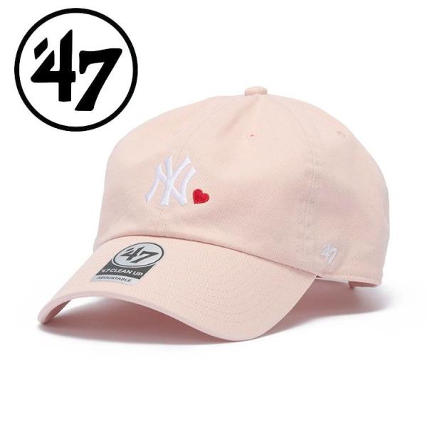 ミニロゴに控えめなハートを配したクリーンアップベースランナーモデル。47CLEAN UPは、柔らかいクラウンとカーブしたバイザーの定番シルエットのアジャスタブルキャップ。サイズ調節が可能なストラップとこだわりが詰まったバックルがフィット感を...