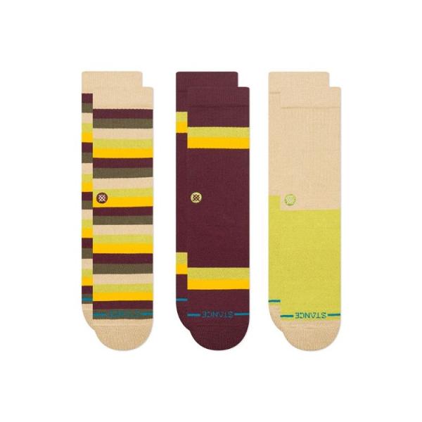 DESCRIPTION●3足パック●スタイル：クルー●素材：コームドコットンブレンド伸縮性のあるリブがふくらはぎを包み込み、きつ過ぎずゆるくない極上のフィット感を生み出します。トラブルの多いつま先やかかと部分はクッション性もあるパイル仕様で...