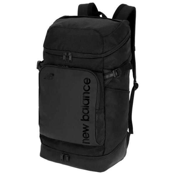 定番の40Lトップローディングバックパック。耐久性に優れた600D生地を使用し、マット調のPUコーディング&amp;撥水ファスナーで水や汚れにも強い仕様。メインルームにはノートPC用ポケットと水筒ホルダー、天蓋にファスナー付きポケット、左右...