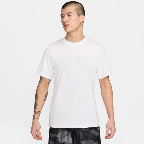 ラン、フィットネスバイク、リフト、ストレッチなど、どんなワークアウトでも、速乾性に優れたプライマリー トップが体をしっかりカバー。 柔らかくて快適な着心地を追求したデザインで、脇下の通気孔によりトレーニング中も涼しい着心地が持続します。【メ...