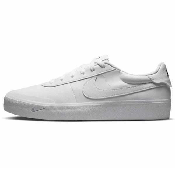 ミニマリストのマストアイテムである薄型シューズ。 合成皮革のアッパーがクラシックなスタイルを演出します。ステッチと質感のあるスウッシュロゴで、ほど良く洗練されたディテールをプラス。【アッパー】合成皮革+ゴム+合成繊維【アウトソール】ゴム底