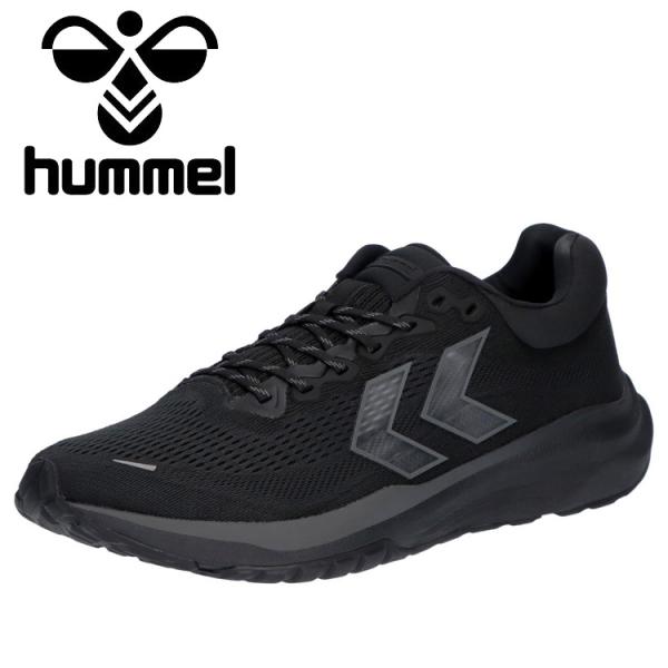 オンオフ問わず様々なシーンやフィールドで活躍するマルチランニングシューズ。アッパーへ通気性と安定性に優れたエンジニアードメッシュを、シュータンには甲のフィット感を高めるガゼットタンを採用、日本人の足に合いやすいランニング専用のワイドラストを...