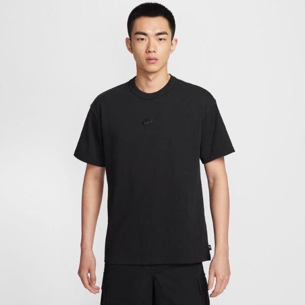 すっきりとしたクラシックスタイル。ゆったりとしたフィット感のTシャツです。厚手のオーガニックコットン素材は質感があり、しっかりとした風合い。耐久性が高く、毎日活躍する快適なアイテムに仕上げました。本体:綿 100%【メーカー取り寄せ商品】 ...