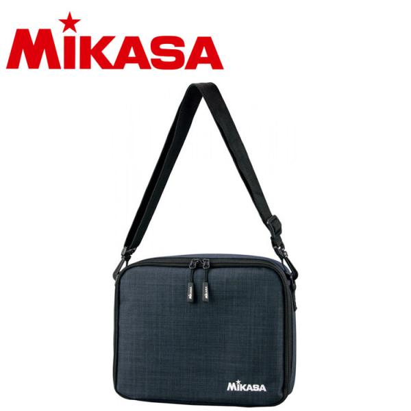 素材:ポリエステル(裏打ちPVC)サイズ:26×21×7cm簡易撥水素材使用、FIVB刺繍入り原産国:中国【メーカー取り寄せ商品】 こちらの商品はメーカー手配の為、完売の場合もございます。在庫の有無・納期のご連絡はご注文受付メールにてご確認...