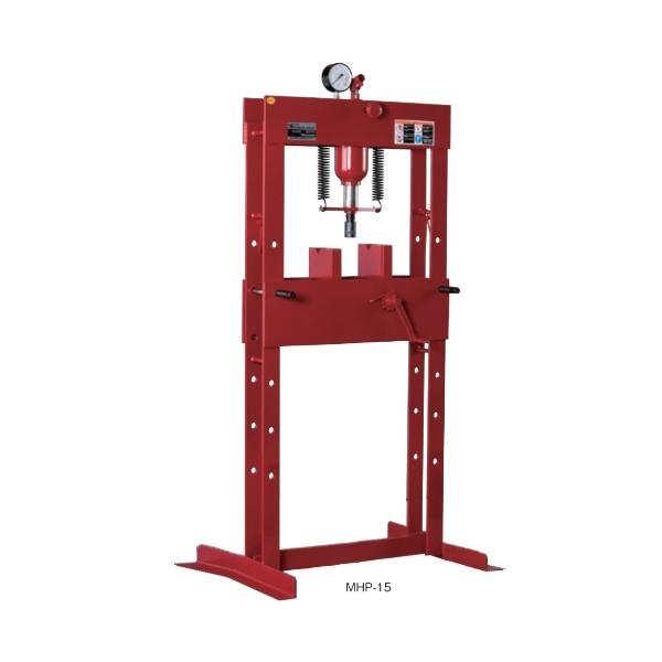 ※代金引換不可手動式矯正油圧プレス型式：MHP-15●ベアリングの脱着、ブッシュの圧入、溶接後の歪取り、鉄板の曲げ加工などに適したプレスです。●一般工場、自動車整備工場、建設機械整備などの現場で幅広く活躍しています。●MHP-15は自動車整...