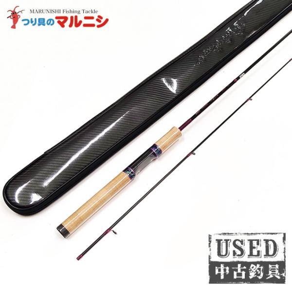 [商品状態]グリップ部分にビニールシュリンクがまだ付いた状態ですので、未使用品だと思われます。セミハードのロッドケースも付属しています。店頭販売当時についた小傷などがあるかもしれませんが、目立つキズなどは見当たりません。ロッドケースには少し...