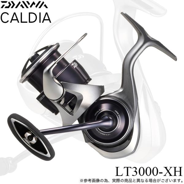 【DAIWA 25 CALDIA】軽やかに力強く。釣り人が求める、意のままにルアーを操作することを目指した設計思想エアドライブデザインが、ついにCALDIAに採用。ボディとローターというメインパーツには、ZAIONのエッセンスを受け継ぐZA...