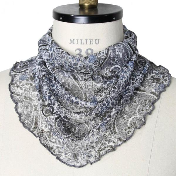 【素　材】　シルク100％【サイズ】　フリーサイズ【生産国】　中国本商品は定形外郵便でお届けします。【ご注意】商品がポストに入らない場合は手渡しとなります。ご不在の際は、ご不在票を投函の上、配達員が持ち戻りますため、ご不在票をご確認いただき...