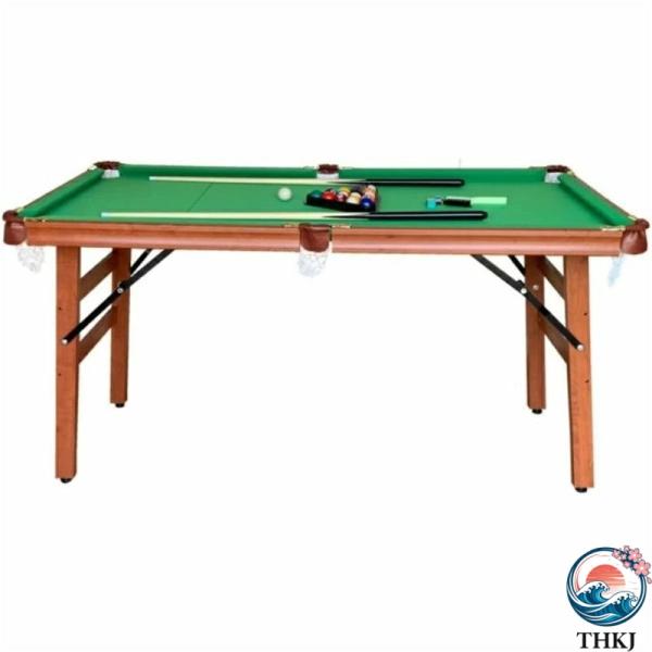 【高品質素材】このプロ用ビリヤード台は、耐摩耗性に優れたベルベット生地と頑丈な木製フレームで巧みに作られており、数え切れないほどのビリヤードゲームや競技に長くお使いいただけます。さらに、天板の側面にはクッションバンパーがあり、優れた反発性を...