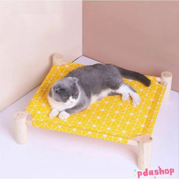 素材：布+木材 サイズ：54×11×47cm その他：シートは地面から離れた位置に設計されています。キャンプなどのアウトドアシーンで使用すれば、地面の熱さや寒さから体を守り、リラックスした快適な空間をお楽しみいただけます。 完璧なペットベッ...