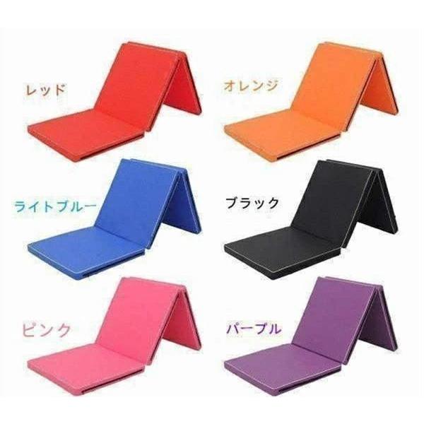 折りたたみ式 ヨガマット トレーニングに欠かせないアイテム！ 手足を付いてトレーニングをする際にクッションの役割を果たし、 腰や膝、足にかかる負担を軽減してくれます。 特徴 ◆さまざまな用途に対応 ストレッチ、ヨガ、筋トレなどの運動だけでな...