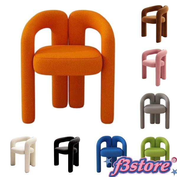 マットなベルベット生地、優しく肌に優しい。柔らかく肌に優しいマットなベルベットで、滑らかで繊細なタッチを与えます。寄りかかるたびに、ベルベットの後ろに立っているような気分になり、柔らかく快適です。丸くて完全なアームレストのデザイン、完全で厚...