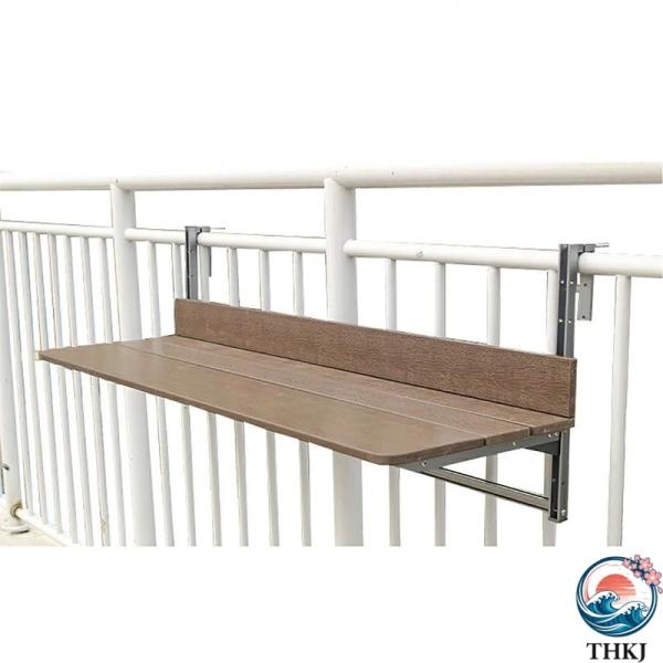 ? 省スペース設計: 当社のバルコニー手すりテーブルは利便性を考慮して設計されており、使用していないときはわずか 9cm に折りたたむことができるため、バルコニーやデッキなど、限られたスペースの設定に最適なソリューションです。 ? 高さ調節...