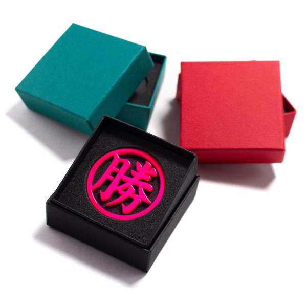 【ご購入前に必ずご確認ください】●こちらの商品はボックスのみの販売となります。ゴルフマーカー等は付属致しません。予めご了承ください。●オーダーメイド、受注生産を含む複数商品を同時にご購入の場合は、全ての商品の出荷準備が完了してからの発送とな...