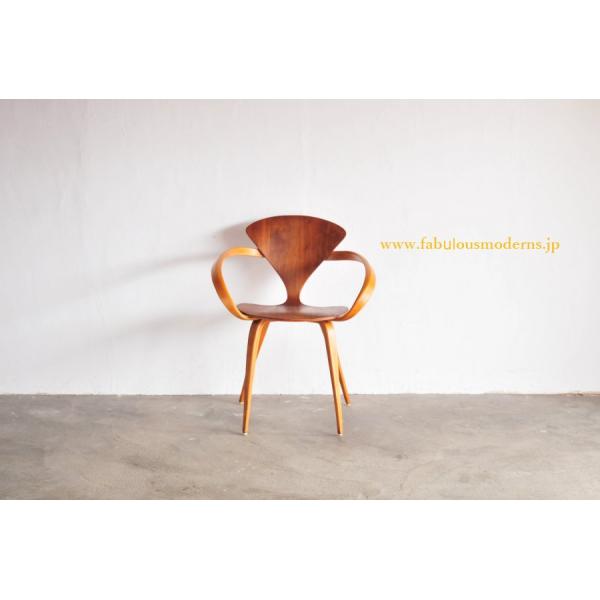 Chener chair (1957) Norman Cherner美しいアームがこの作品の最大の特徴。大変貴重なオリジナル/チャーナーチェアーはまさにアート作品です。Size W 63cm D 60cm H 78cm