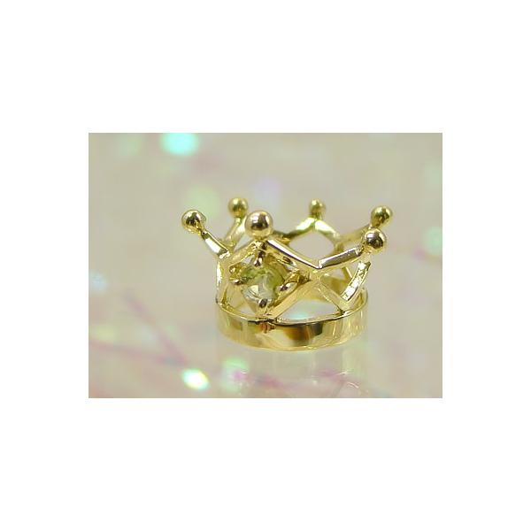 ちいさな王冠がかわいい男の子向きのベビーリング■誕生石：ペリドット（08月の誕生石）■刻印できる文字数：18文字■刻印できる文字：英数字（大文字）「＆」「スペース」「：」「.」■リング：K18イエローゴールド/縦10mm×横9mm×高7mm...