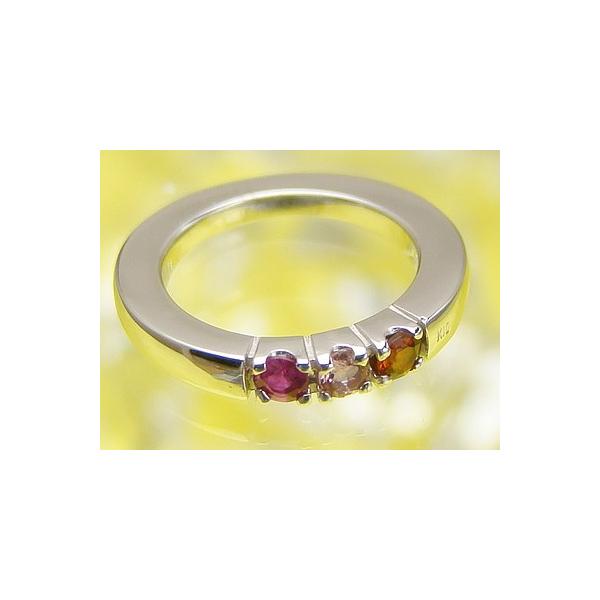 リングが立体的で厚みがあり、お好みの天然宝石が組合わせ自由なちょっと大きめのベビーリングです。■お好みの宝石を3個お選びいただけます。■刻印できる文字数：片面22文字×裏表合計44文字■刻印できる文字：英数字（大文字）「＆」「スペース」「：...