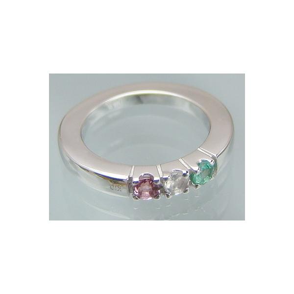 リングが立体的で厚みがあり、お好みの天然宝石が組合わせ自由なちょっと大きめのベビーリングです。■お好みの宝石を3個お選びいただけます。■刻印できる文字数：片面22文字×裏表合計44文字■刻印できる文字：英数字（大文字）「＆」「スペース」「：...