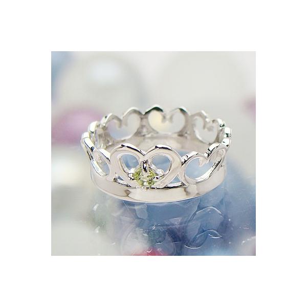 ハート型ティアラをモチーフにしたベビーリングです。当店販売の「ティアラベビーリング（別商品）」よりちょっと大きめです！■材質：プラチナ900■宝石：ペリドット（8月の誕生石/天然宝石）■サイズ：縦約6mm×横約13.5mm×内側直径約11m...